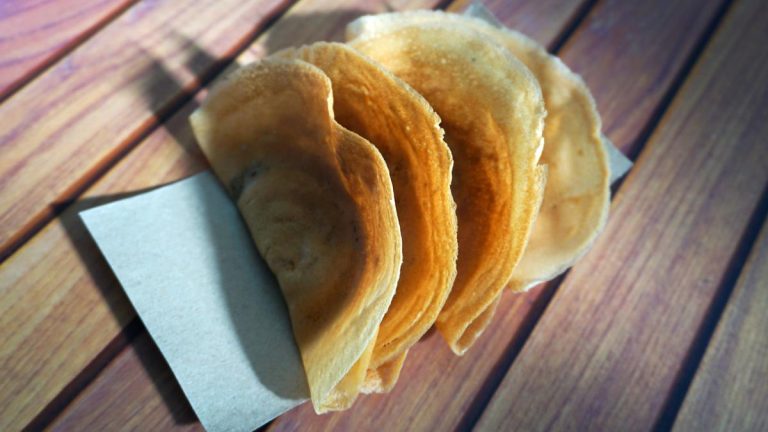 Kue Leker: Resep Jajanan Jadul yang Renyah dan Delicious